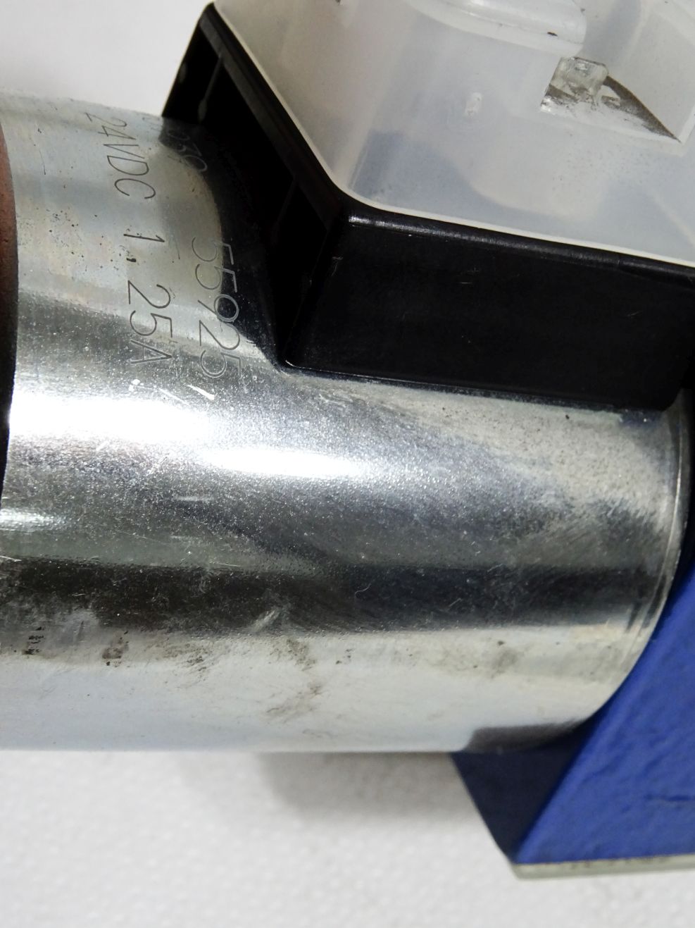 Rexroth Wegschieberventil R900561292 4WE6Q62/EG24N9K4 | Maranos.de